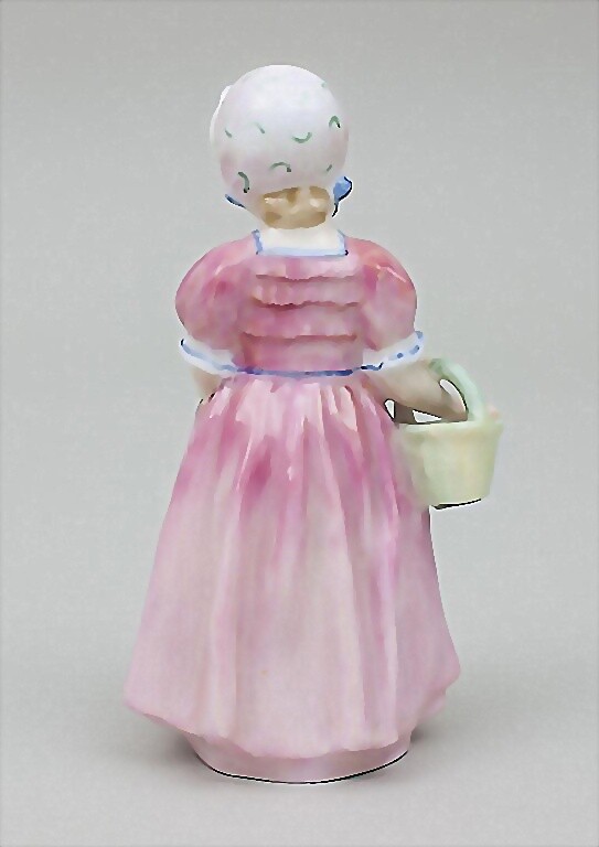 Mädchenfigur 'Tinkle Bell'/ Figurine Tinkle Bell, L. Harradine, Royal ...